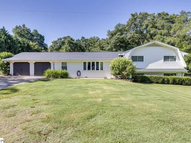 219 McCall Rd, Simpsonville, SC 29680