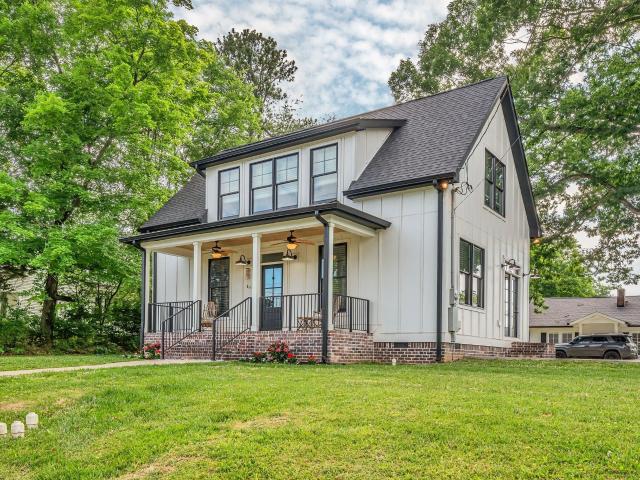 219 McCreary Heights