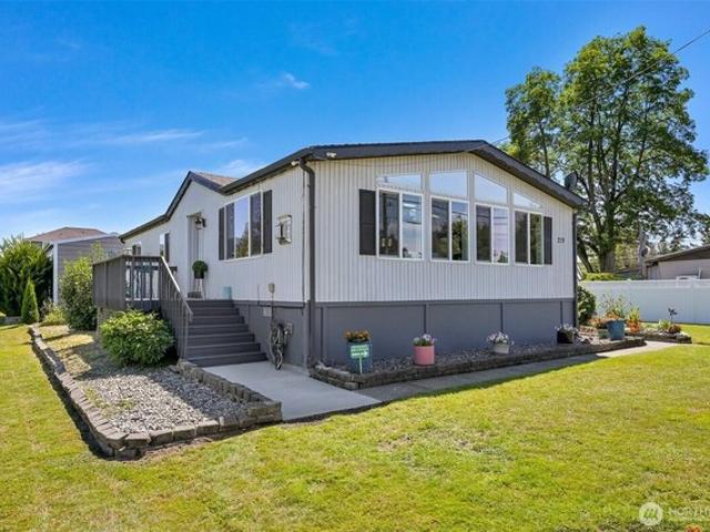 219 Mitchell St, Sumas, WA 98295