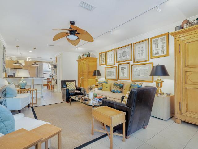 219 N L St, Unit 111, Lake Worth Beach, FL 33460 | MLS #R11078