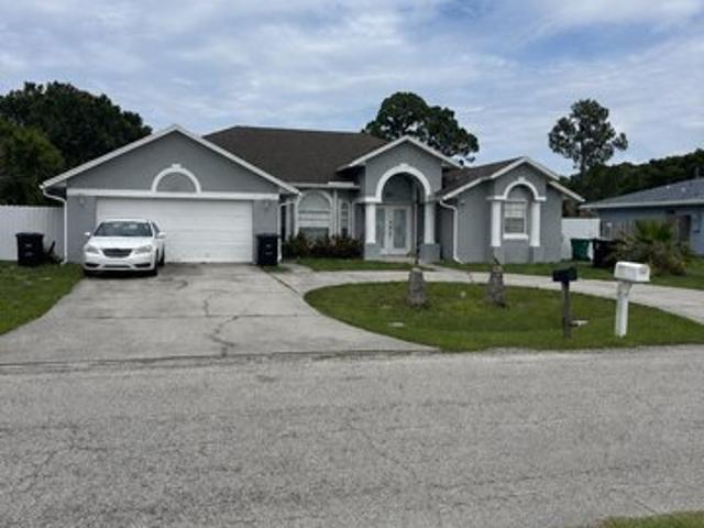 219 NW Biltmore St, Port Saint Lucie, FL 34983