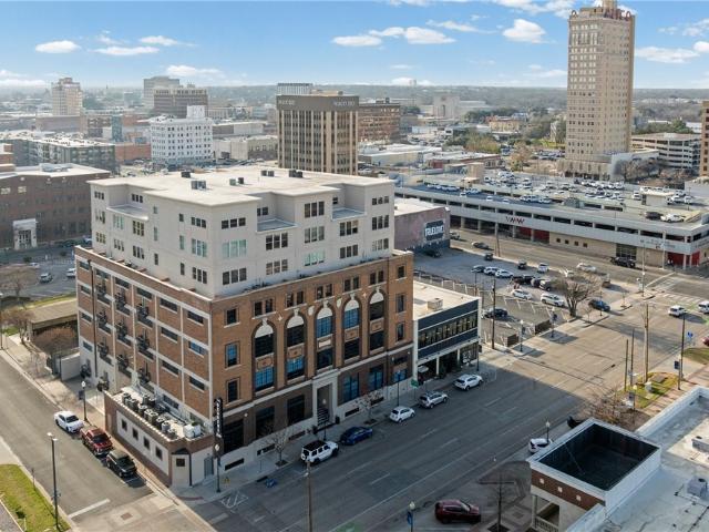 219 S 4th Street 608