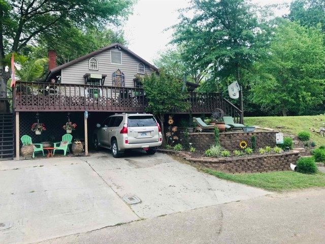 219 S 1st St, Augusta, AR 72006