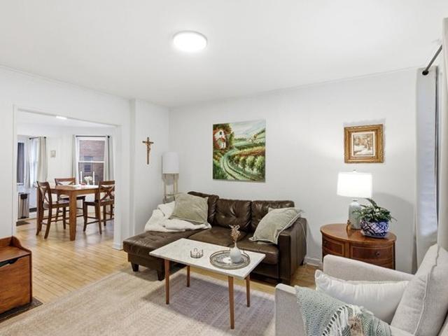 219 S Bedford St, Madison, WI 53703