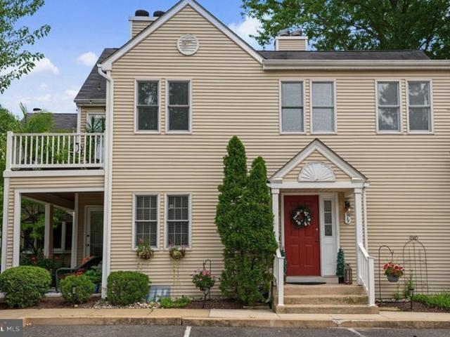 219 Sherbrooke Ct Unit 219, Cherry Hill, NJ 08003
