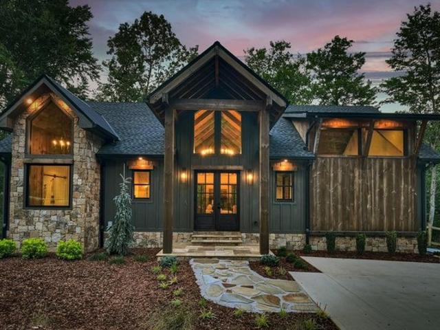 219 Staurolite Mountain Rd, Blue Ridge, GA 30513