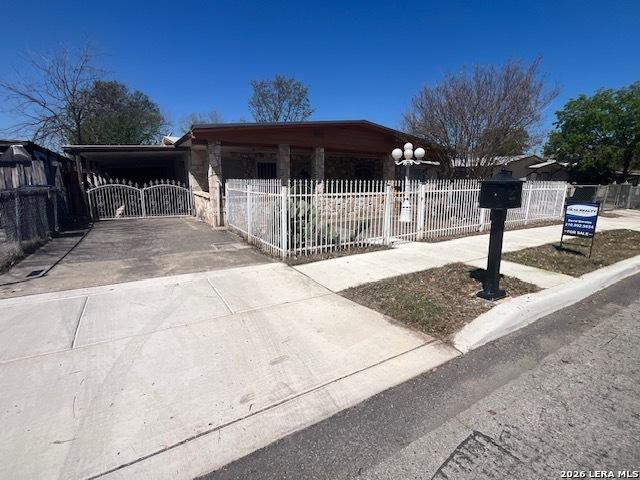 219 SW 37Th