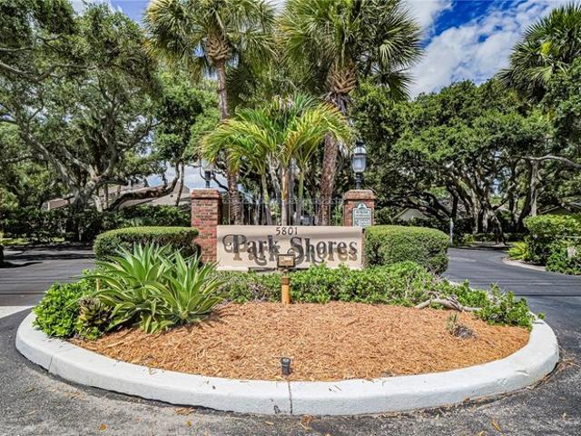 219 Park Shores Cir Unit 219B, Vero Beach, FL 32963