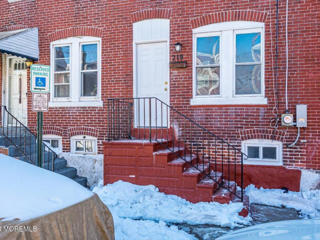 219 Phillips Avenue