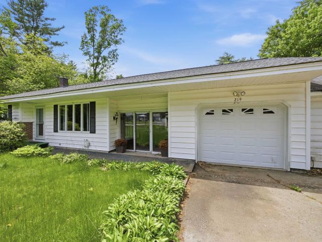 219 Plain Road