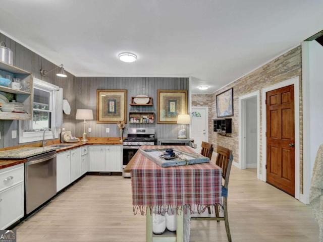 219 RavenCliff Road
