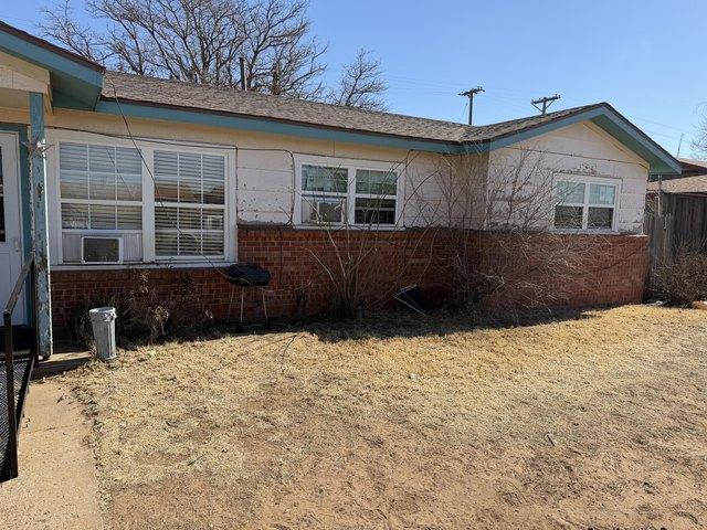 219 Redbud Ave, Lubbock, TX 79403