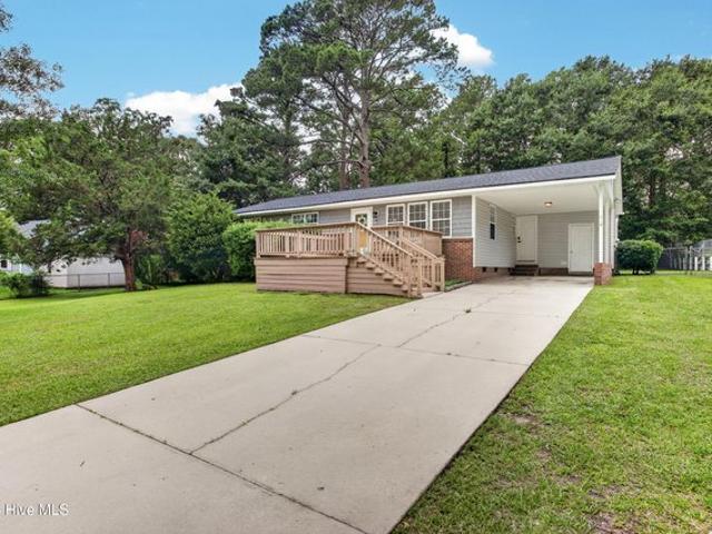 219 Regalwood Dr, Jacksonville, NC 28546