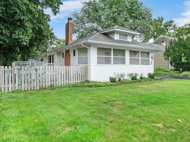 219 W Oak Ave, Wheaton, IL 60187