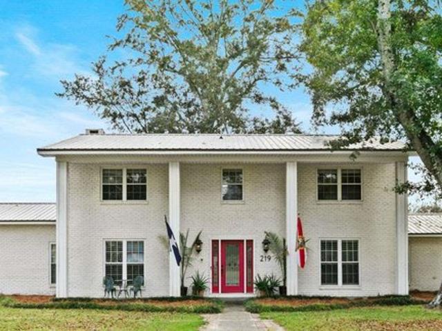 219 W Rosetta Ave, Foley, AL 36535