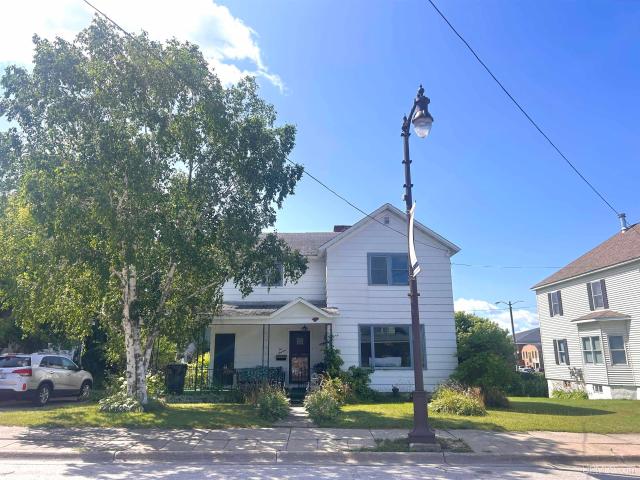 219 Walnut Street