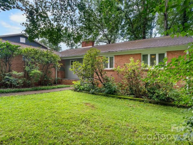 219 West Park Drive