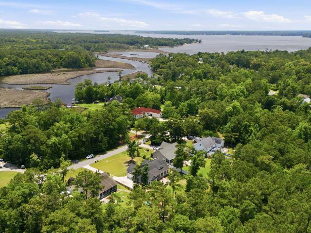 219 White Oak Bluff Road