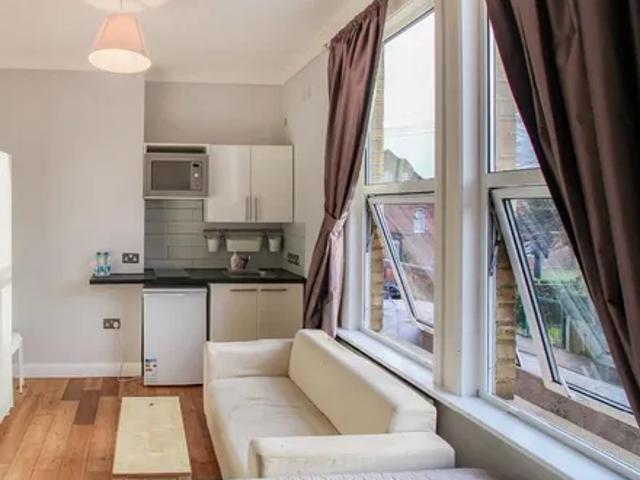 219 Whittington Road, London, N22 8YW, United Kingdom | 1 bed apartment for rent #118552711 | Rentberry