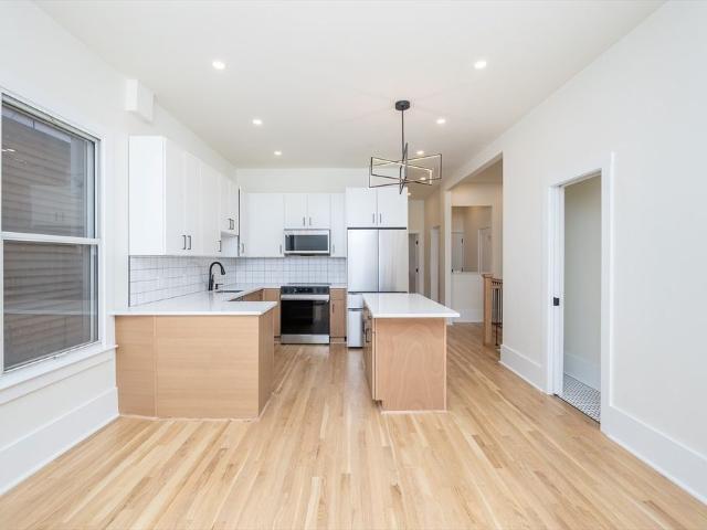 219 Trenton St Unit 1, Boston, US, MA