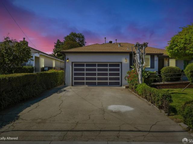 219 Verbena Dr, East Palo Alto, CA 94303 | MLS #426113 | Compass