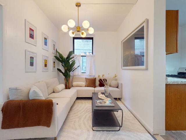 21 57 33rd Street, Unit 1H