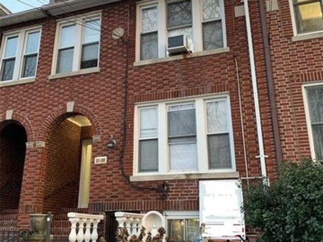 21 69 45th St, Astoria, NY 11105