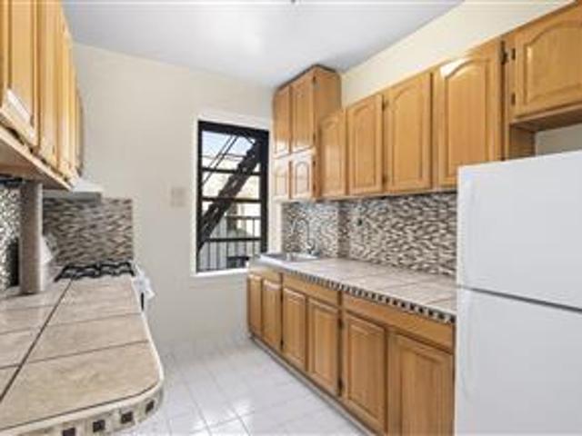 21 77 33rd Street, Queens, NY