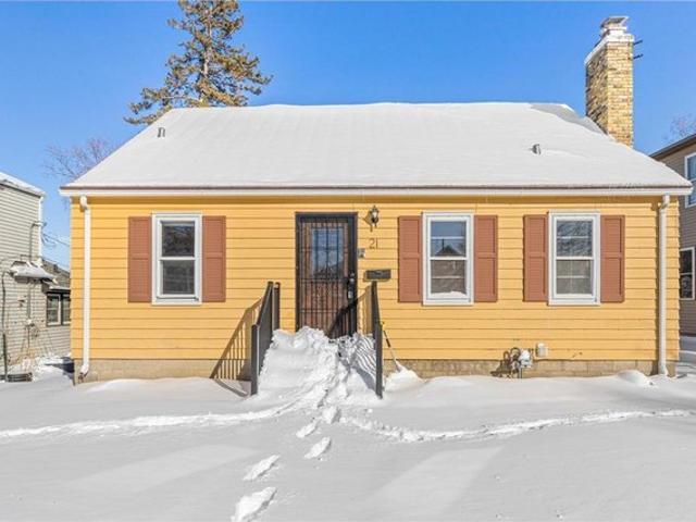 21 7th Ave N, Hopkins, MN 55343