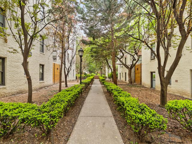 21 05 33rd Street, Queens, NY
