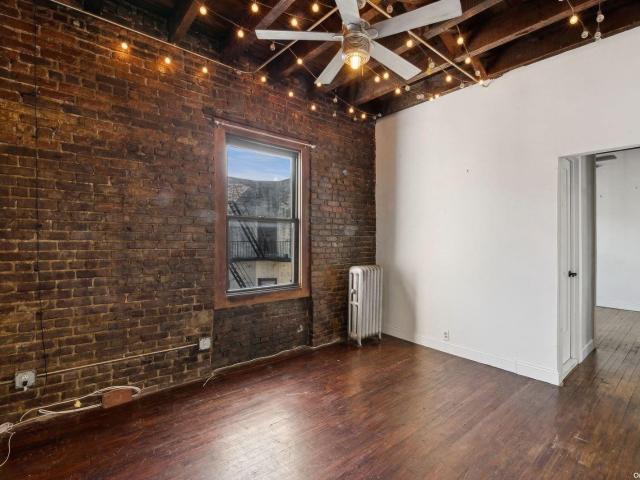21 16 35th Street, Unit 5B | Compass