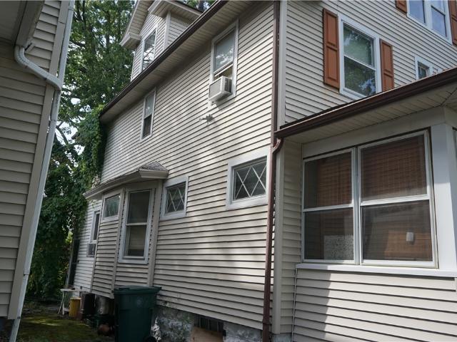 21 23 Portage Street