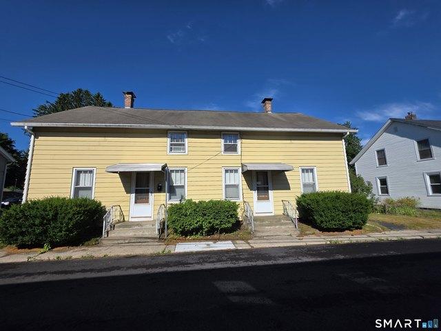 21 23 Pulaski St, Griswold, CT 06351