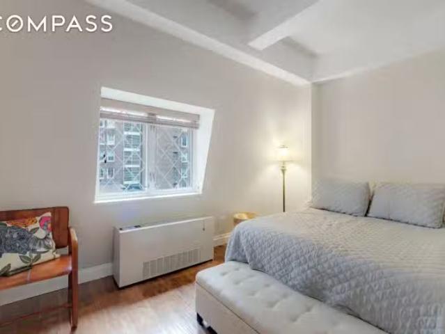 21 23 South William Street, 7 B, New York, NY 10004