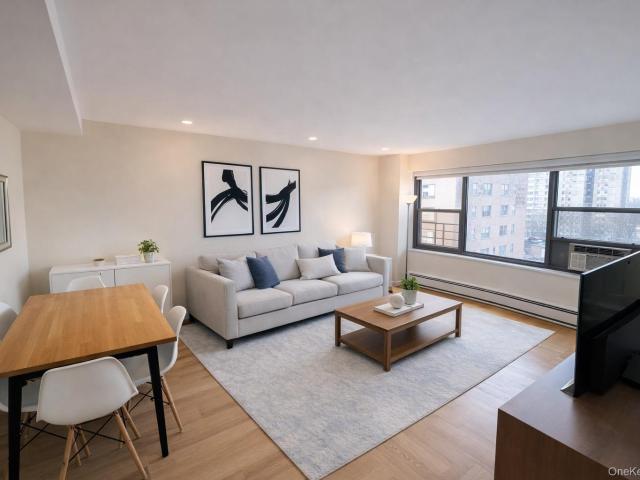 21 20 33rd Road, Unit 10B | Compass