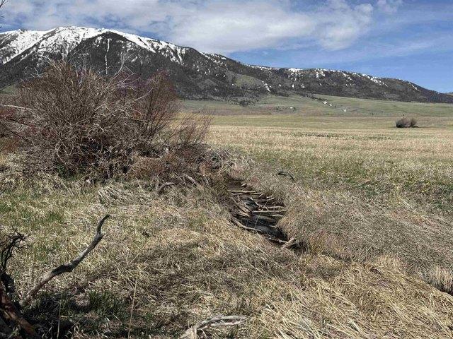 21 22 Block 8, Elk Mountain, WY 82324