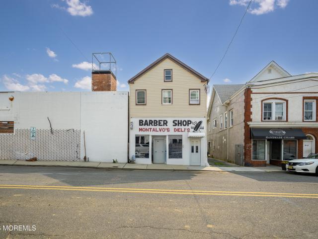 21 2nd Avenue Unit 2