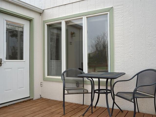 21 2nd St S, Sunburst, MT 59482