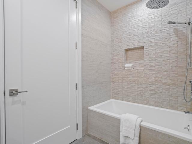 21 31 Shore Blvd, Queens, NY