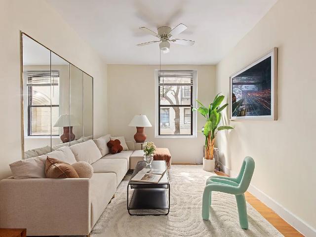 21 38 35th Street, Queens, NY