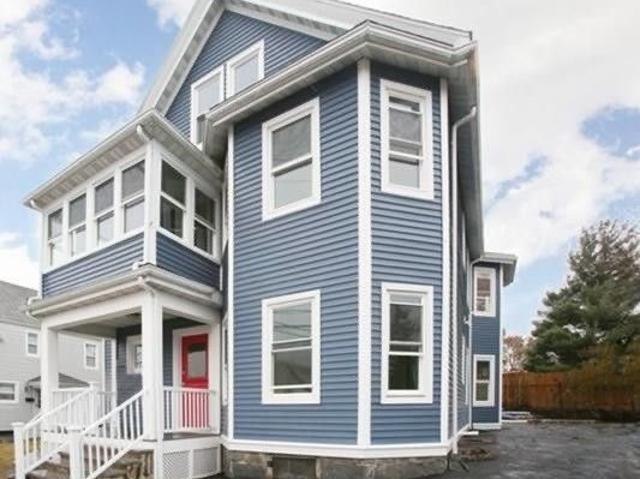 21 Temple St Unit 2, Boston, MA 02126