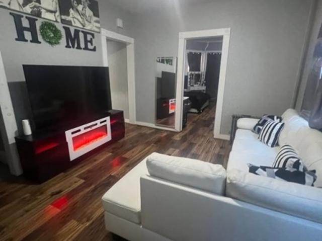 21 Terrace Pl # 1
