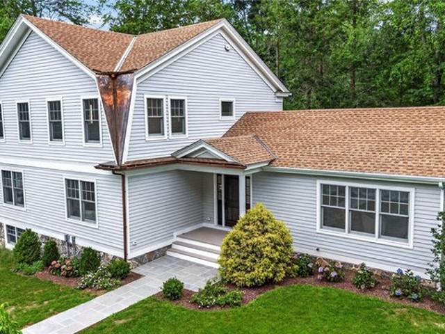 21 Twin Lakes Rd, South Salem, NY 10590