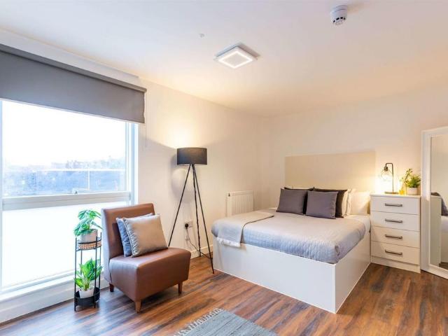 21 Upper North Street, Brighton BN1 Studio to rent £1,235 pcm £285 pw