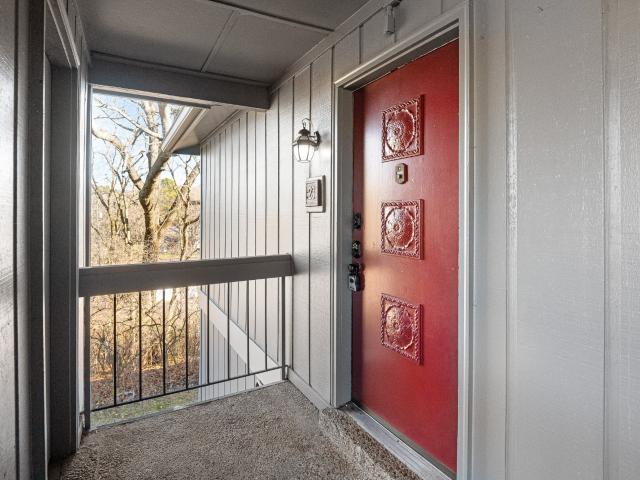21 Vaughns Gap Rd # 23