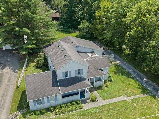 21 Victor Mendon Rd, Mendon, NY 14506