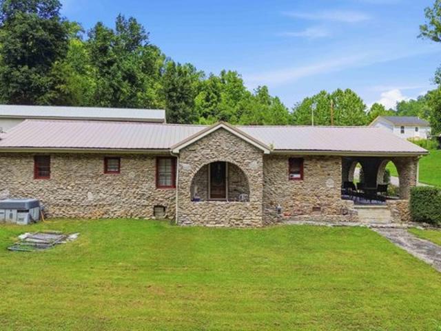 21 Vista Rd, Manchester, KY 40962
