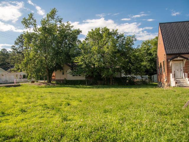 21 W Bell Avenue