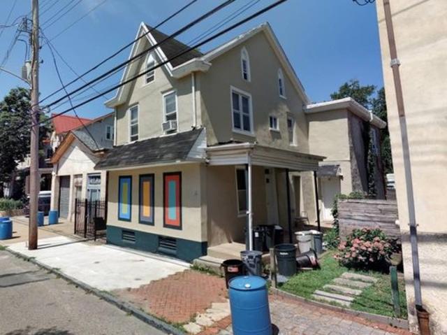 21 W Harvey St, Philadelphia, PA 19144