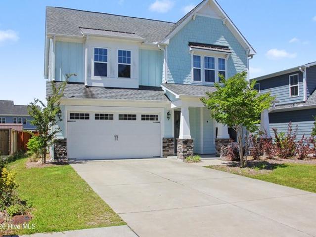 21 W Shooting Star Ln, Hampstead, NC 28443